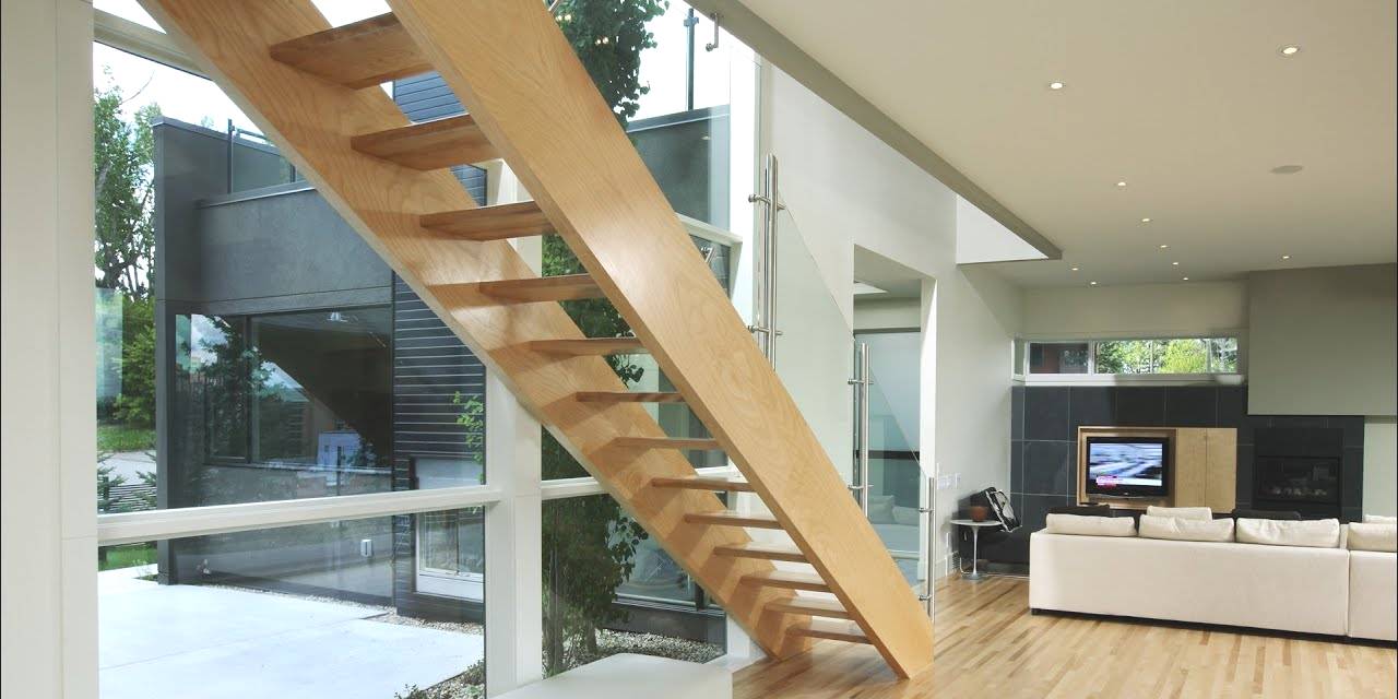 Houten trap plaatsen - Bereik tot 3025 trappenmakers voor de beste offerte